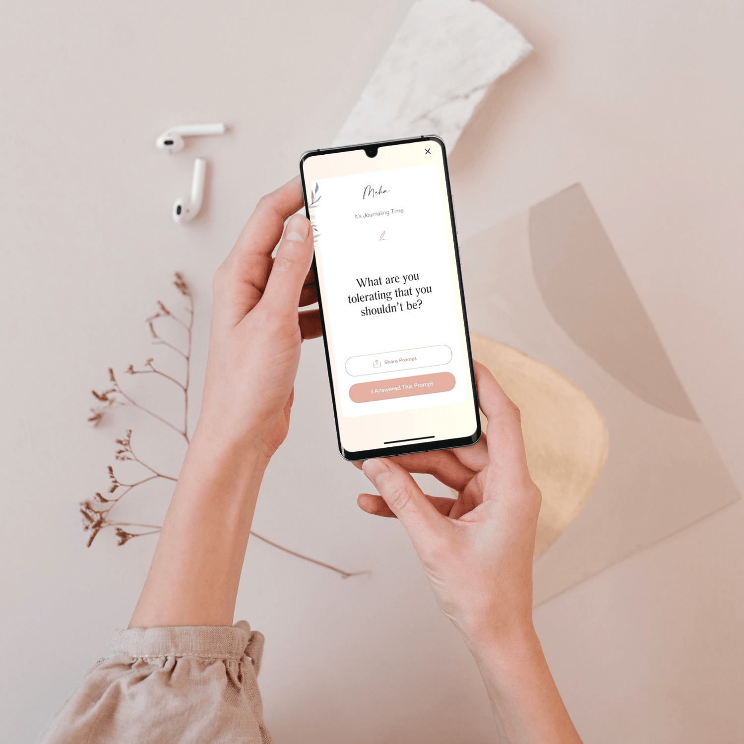 Sonder Club Mobile App – Silk + Sonder